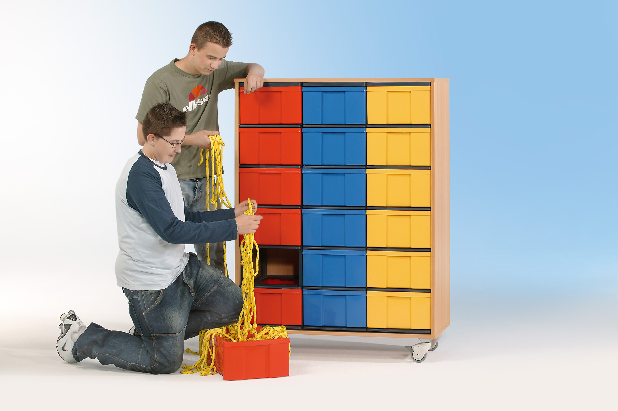 InBox Eigentumsschrank 18 Schübe rot,blau,gelb | LMS Lehrmittel-Service ...