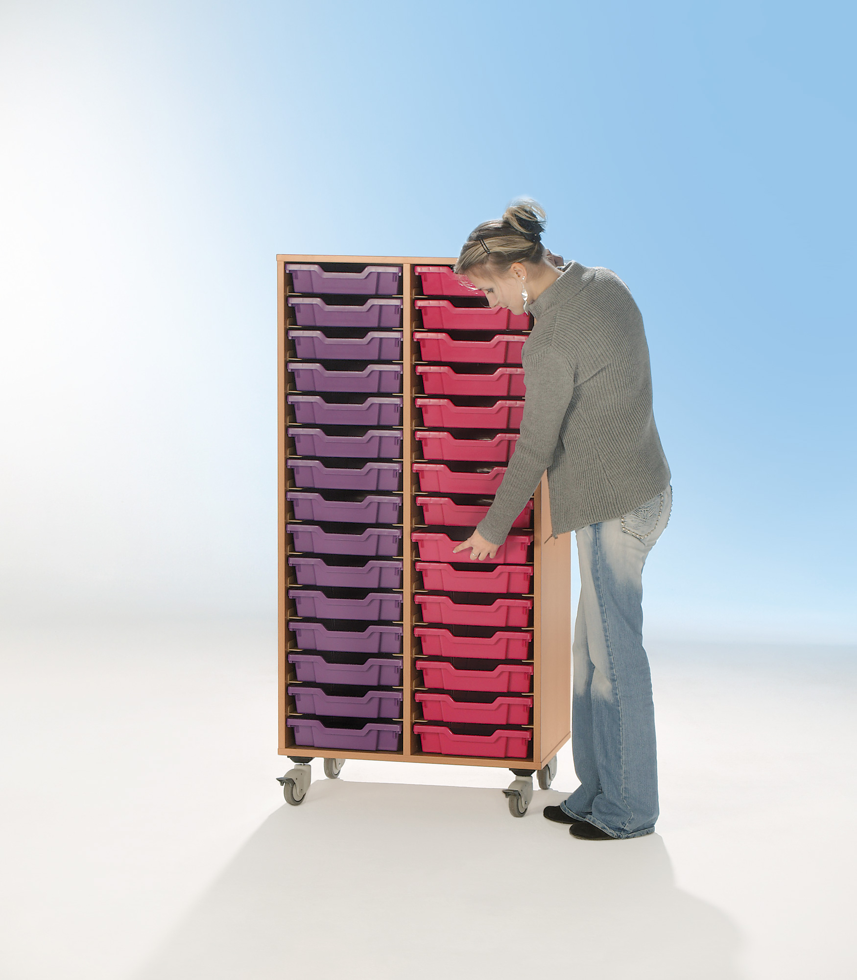 SymBox Eigentumsschrank, fahrbar 30 Schübe lila,pink | LMS Lehrmittel ...